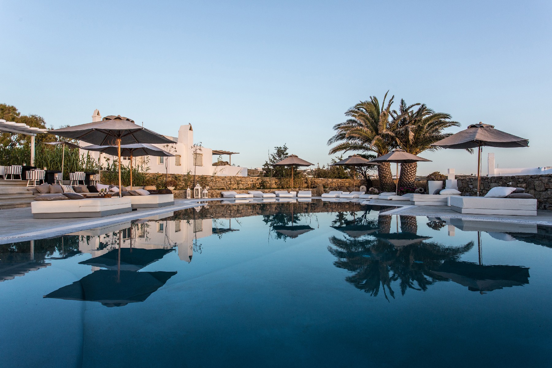 Ostraco Suites - Mykonos Hotels