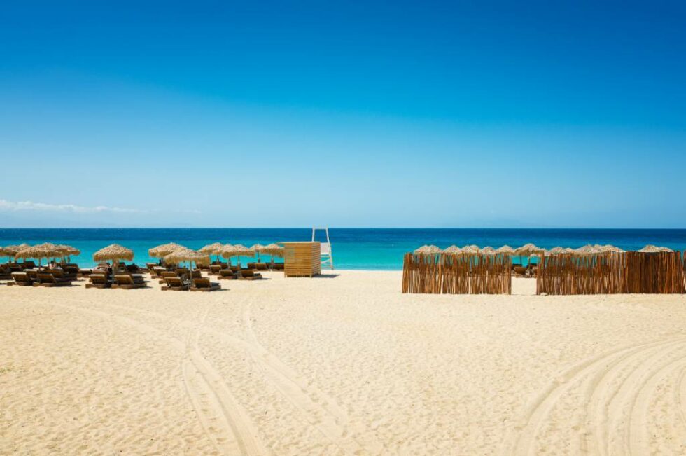 Best Beaches in Mykonos - Let's Explore them! (Updated 2024)